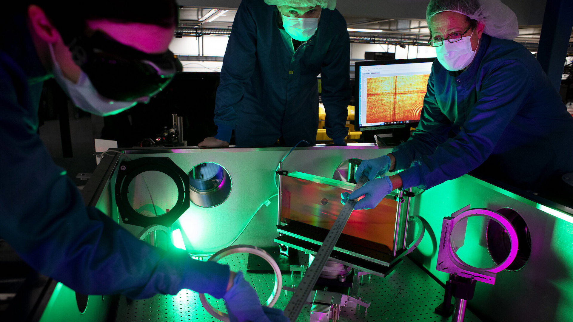 The most powerful laser in the U.S. will have a three-quadrillion-watt ...