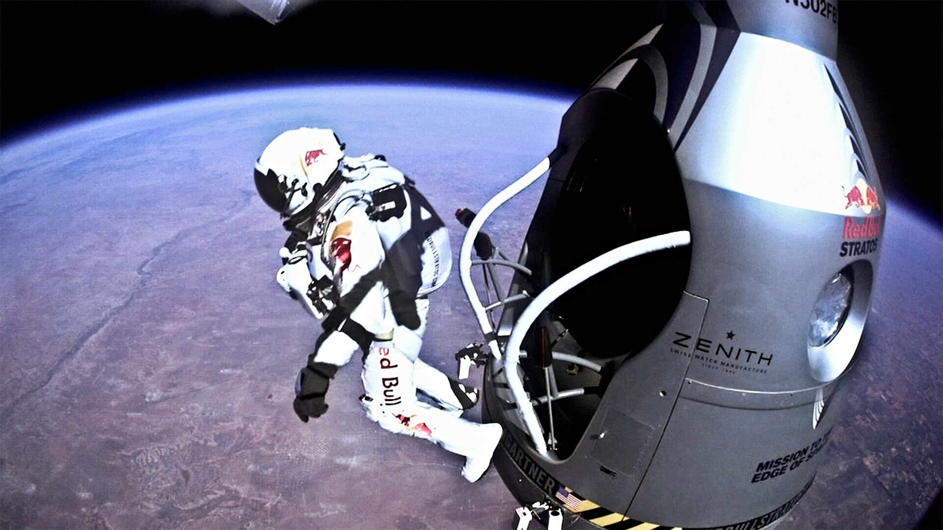 New footage from the historic Red Bull Stratos freefall is released ...