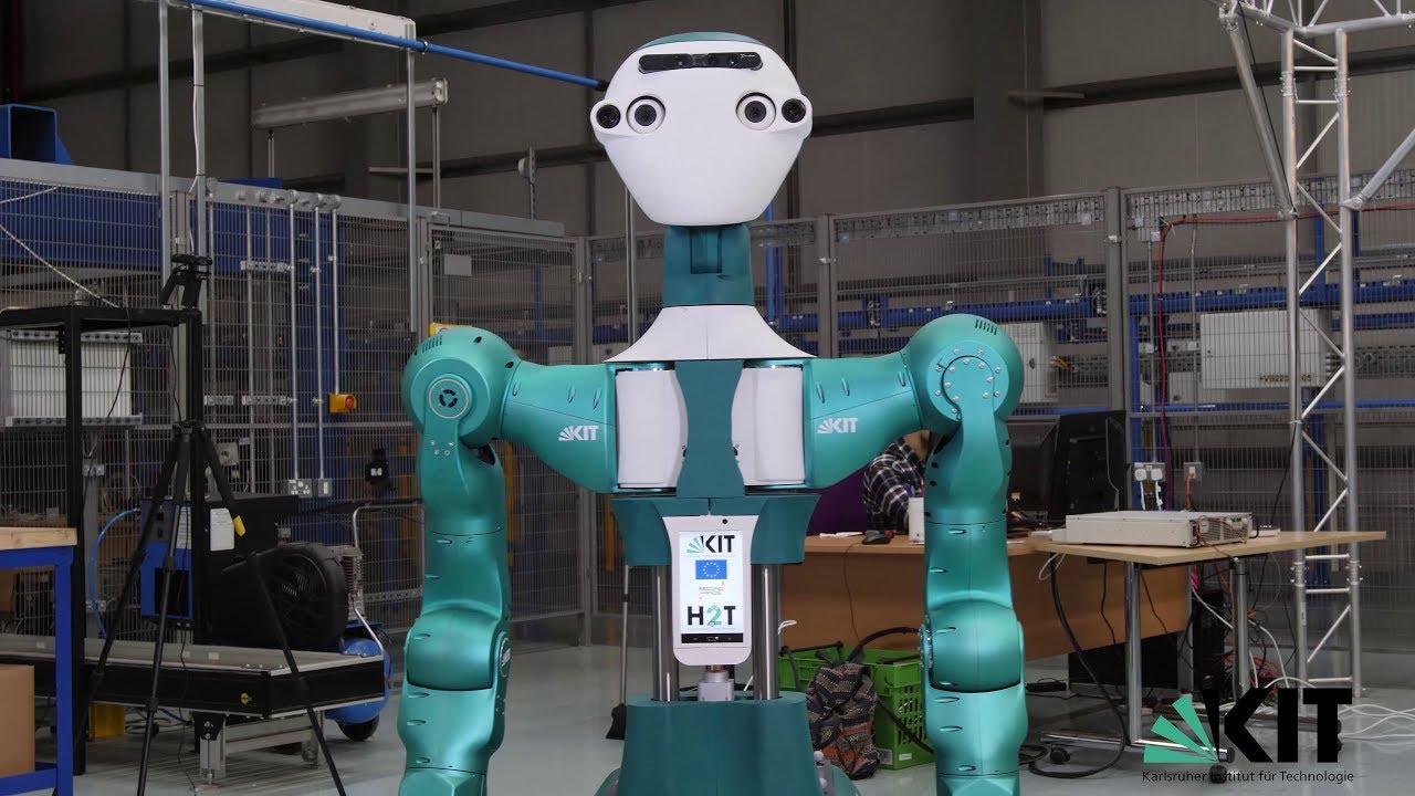 This Robot Will Assist Humans with the Maintenance of other Robots