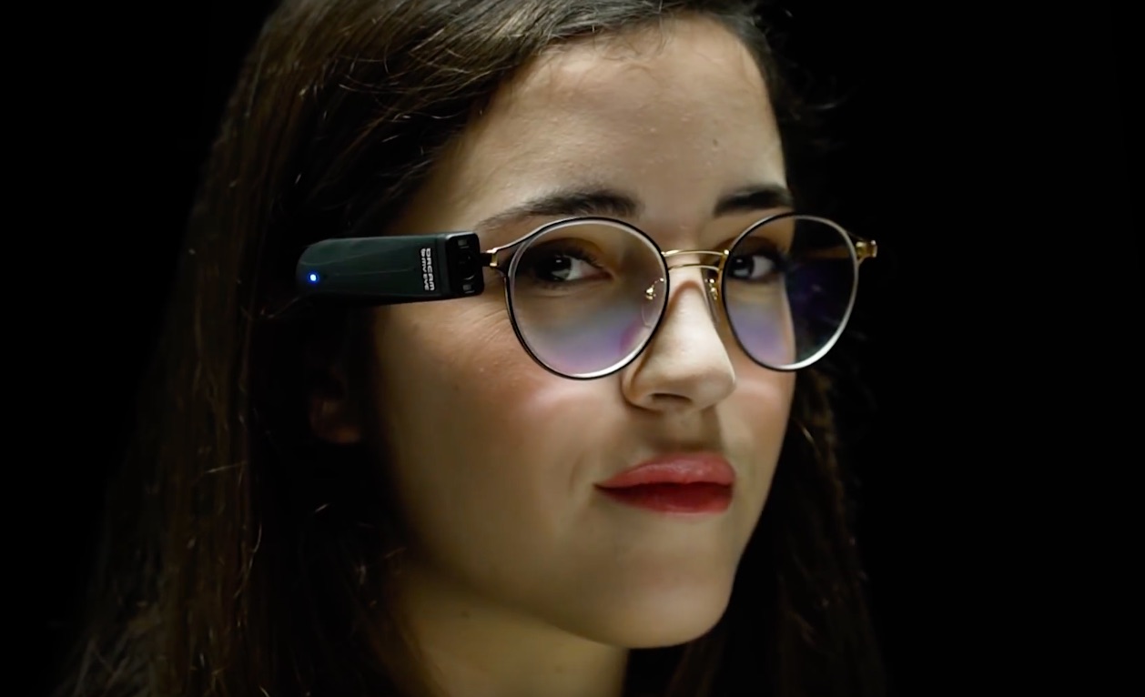 This Device Re-Imagines High-Tech Vision Solutions for the Blind and ...