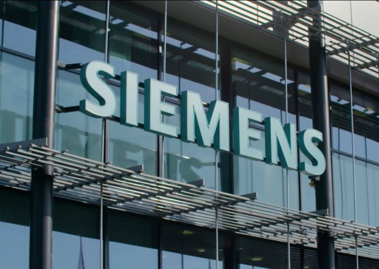 Siemens Completes World's First 3D-Printed Turbine Blade Trials