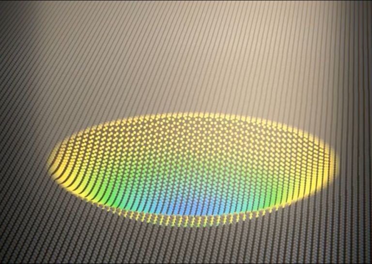 These Color-Changing Graphene Bubbles are Mesmerizing