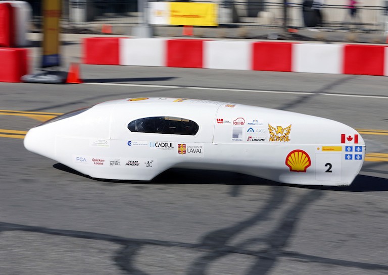 Students Build Car that gets 2585 MPG