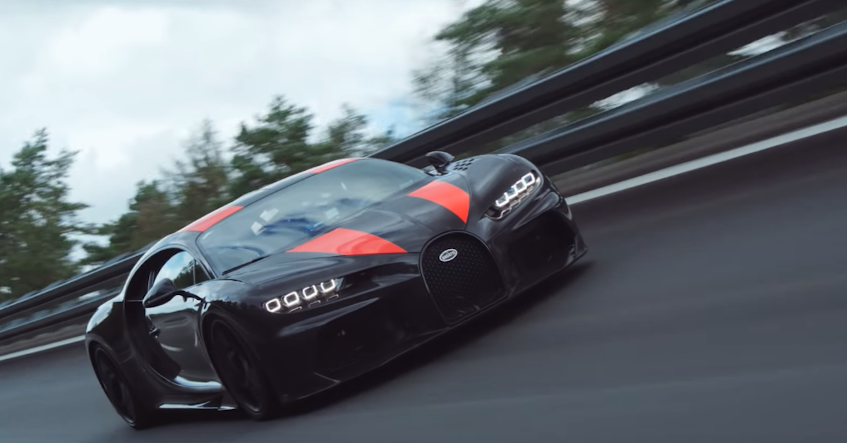 Watch a Video of Bugatti Chiron Breaking the World Speed Record