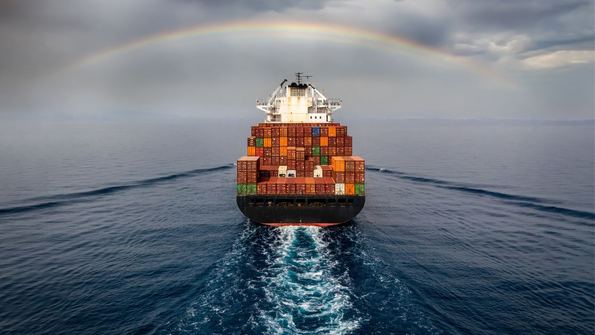 New Fuel Tank Captures Carbon Dioxide for Emission-Free Cargo Shipping