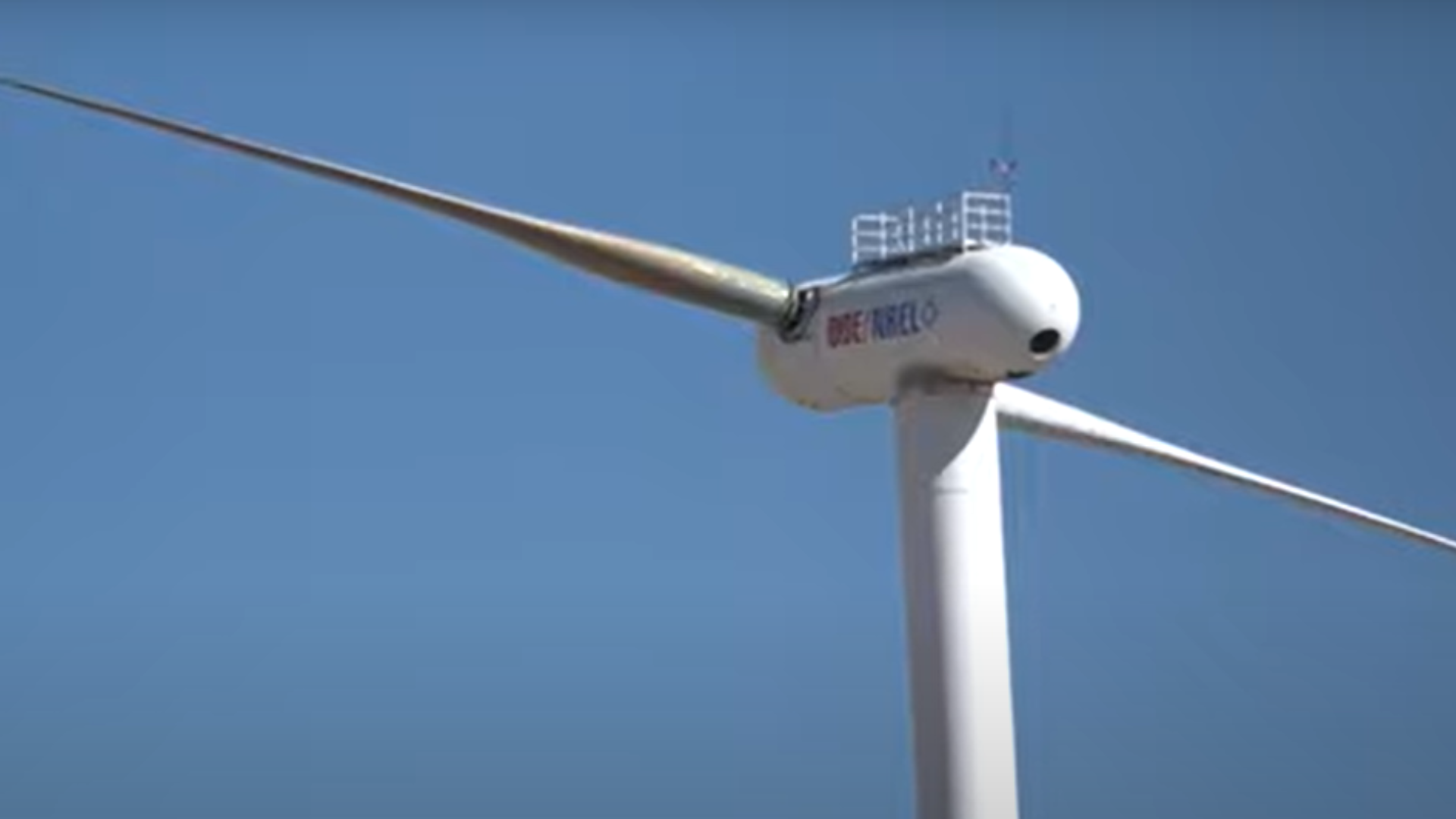 Scientists build wind turbine will bend, not break during hurricanes