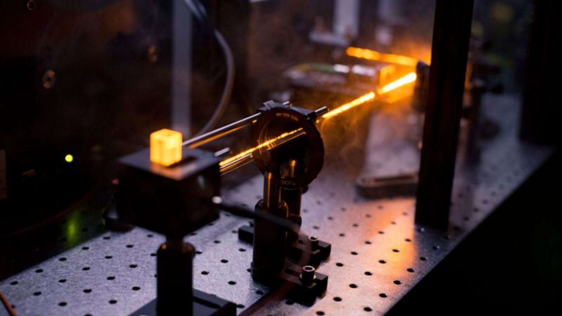 Scientists develop laser-based diamond sensor that could help detect ...