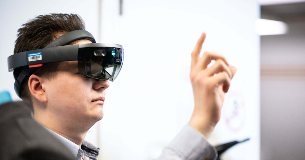 Mixed Reality Will Soon Be in the Service of Science Labs