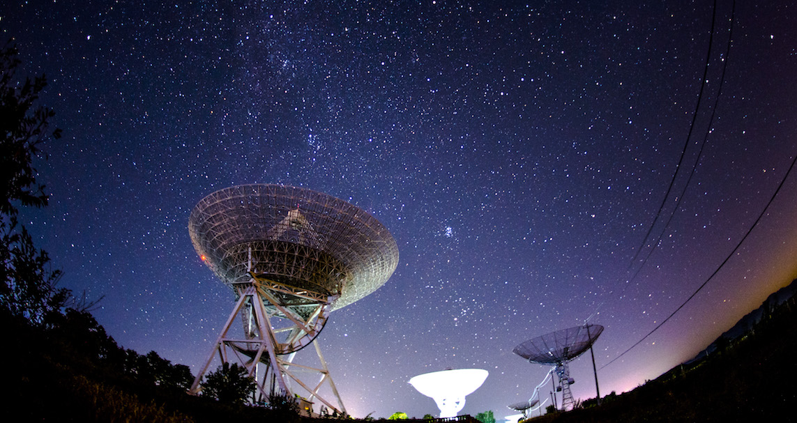 9 out of This World Astronomy Projects You Can Do While at Home