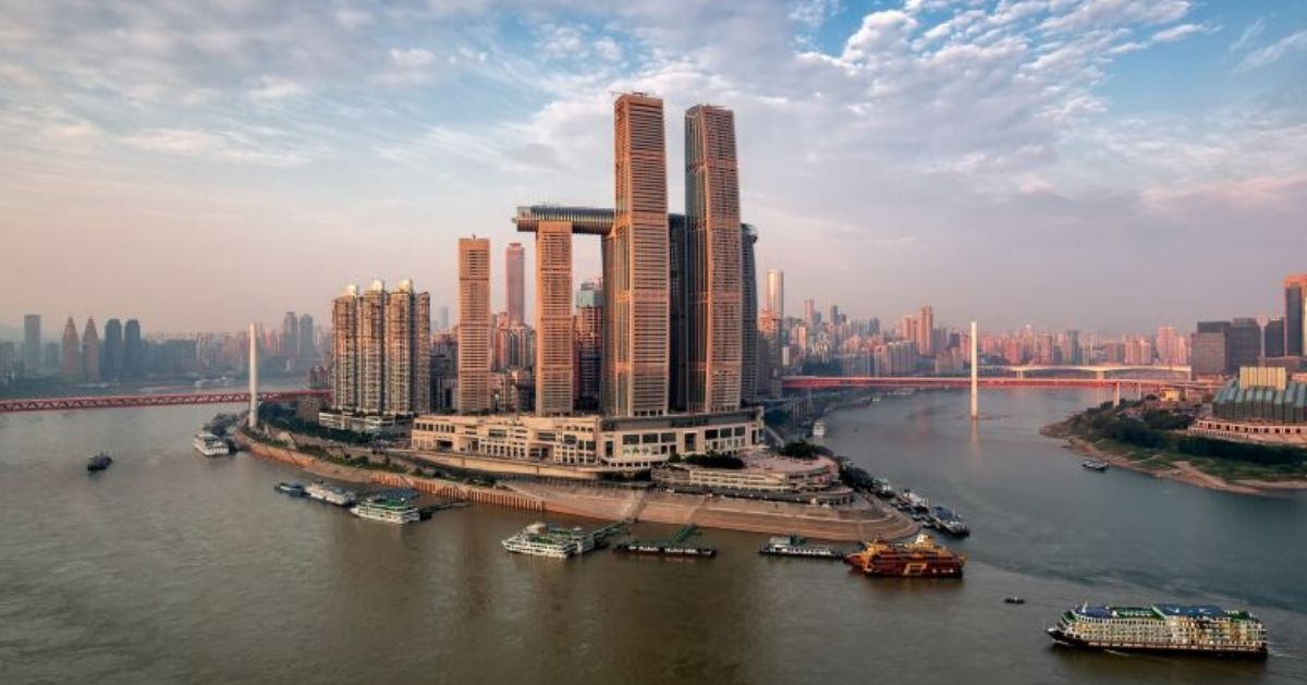 World's Highest Horizontal Skyscraper at 250 Meters Opens in China