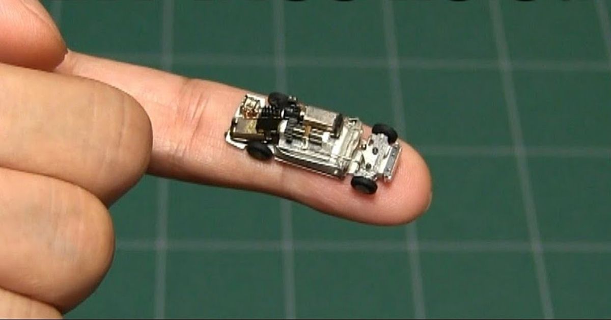 Guy Makes Remote-Controlled Tiny Toyota Crown