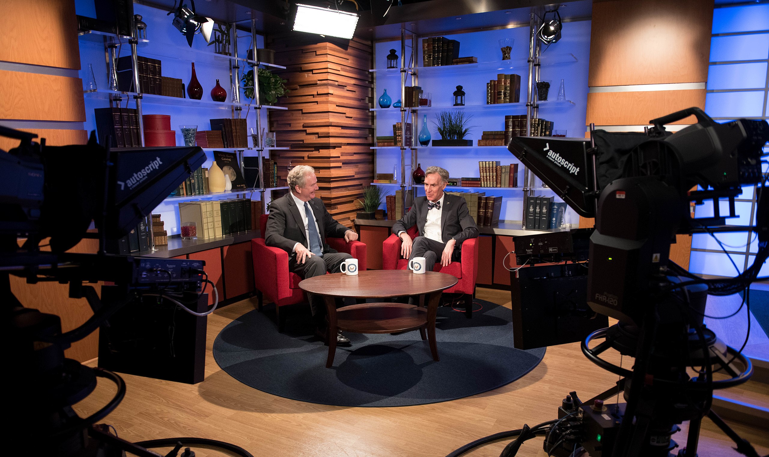 Who Is Bill Nye the Science Guy and Why '90s Kids Love Him | IE