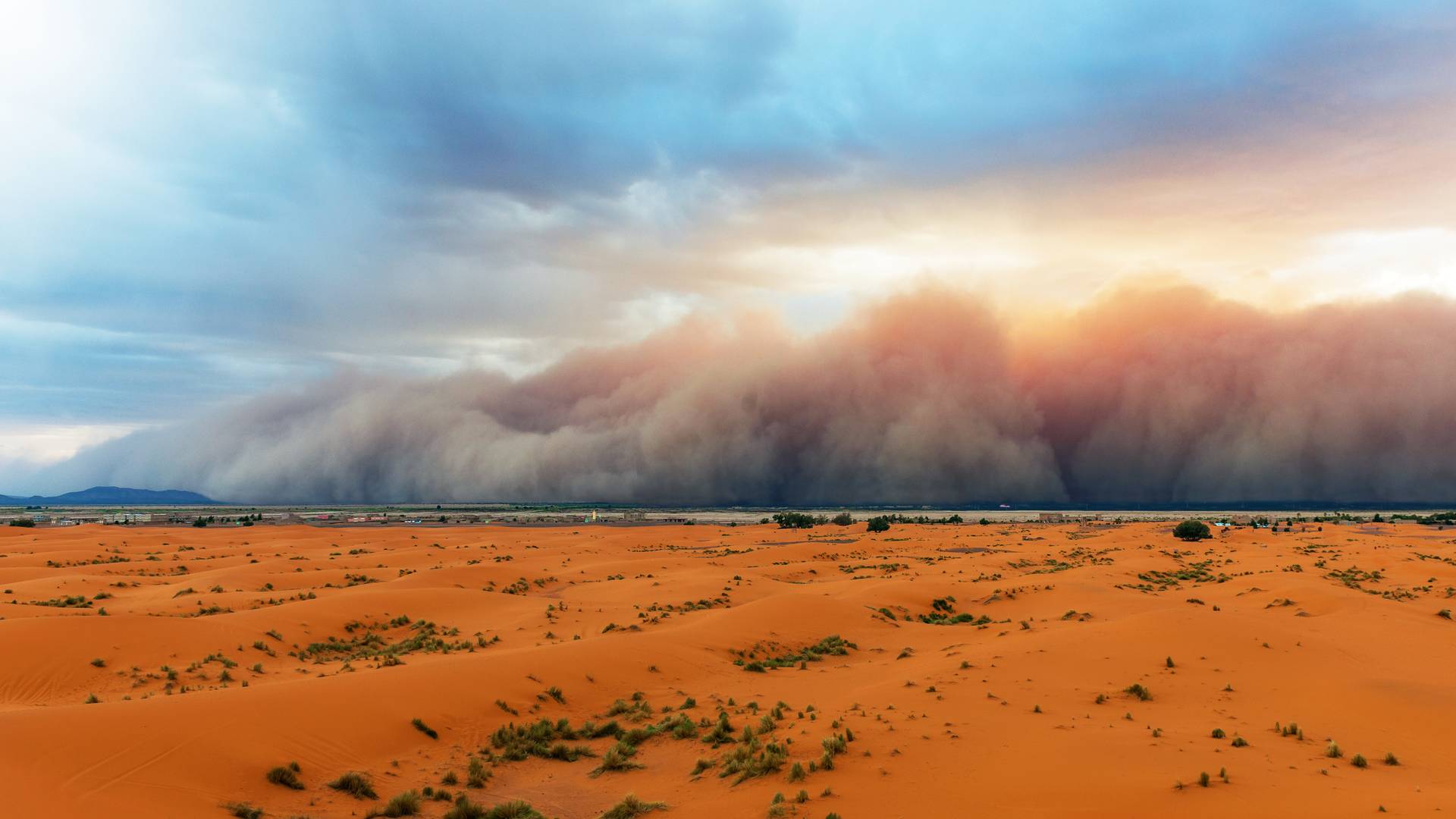 Dust Brings Radiation From Nuke Tests in '60s Back at France | IE