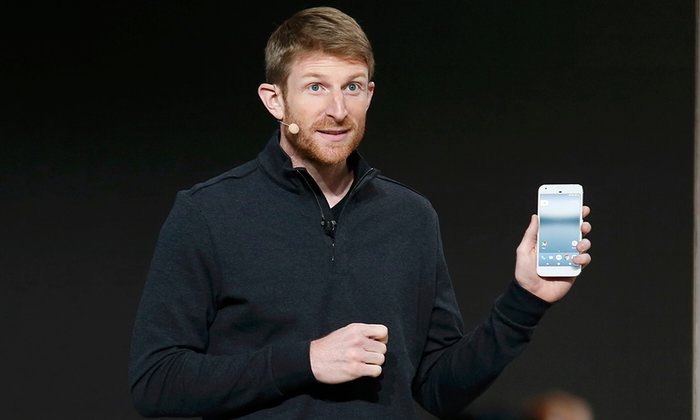 Google Launches its First Smartphone