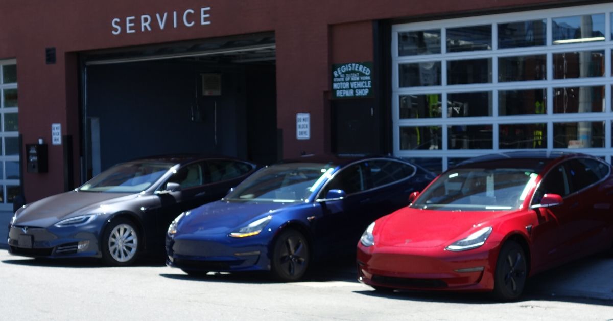 Tesla Furloughs Half Its US Delivery, Sales Employees Amid COVID-19