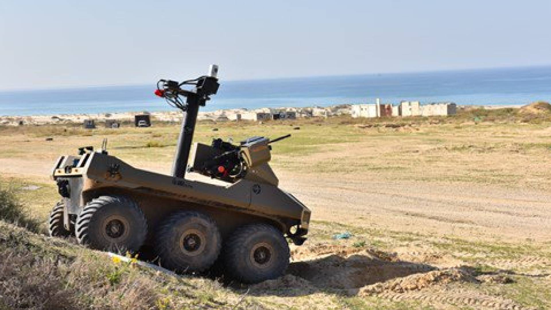Israel's Semi-Autonomous Robot With Machine Guns is Heading to the Gaza ...