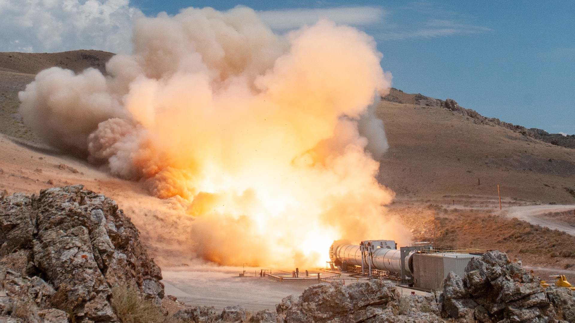 Watch stunning fire footage of NASA SLS rocket booster prior to Artemis ...