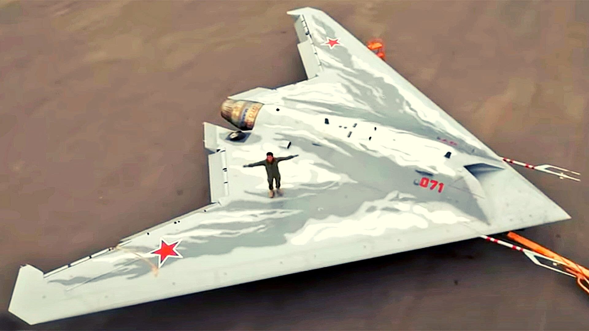 Russia's S-70 Unmanned Combat Craft Is Nearing the Prototype Stage
