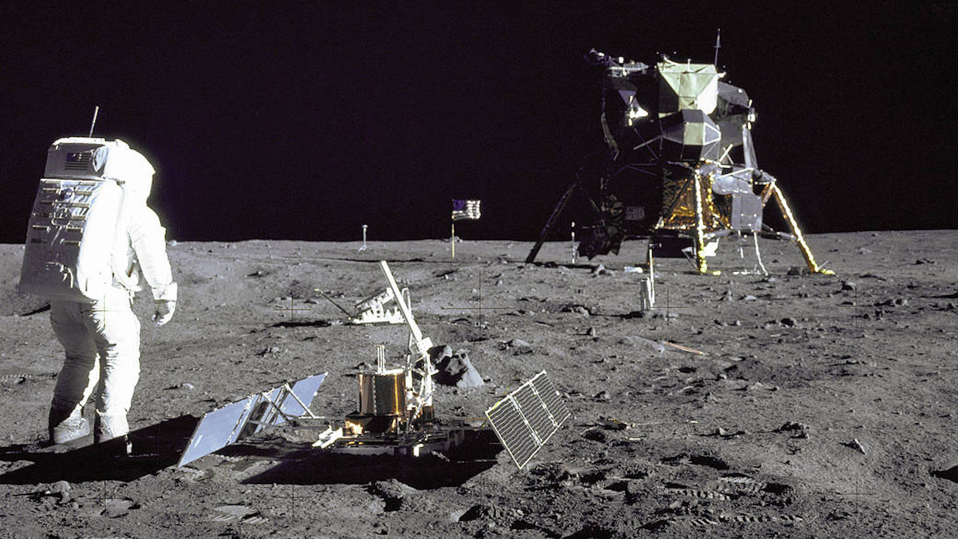 Apollo 11 Moon dust to go on auction, against NASA's wishes
