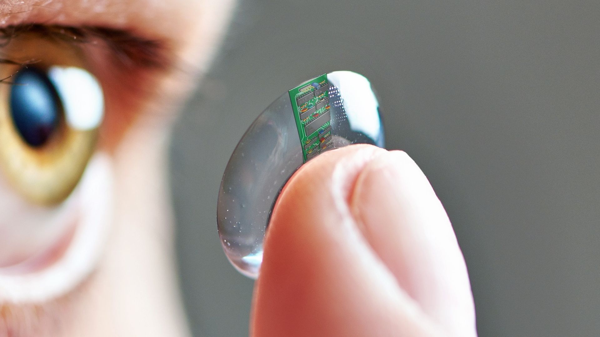 New Soft Contact Lens Diagnoses and Monitors Eye Diseases | IE