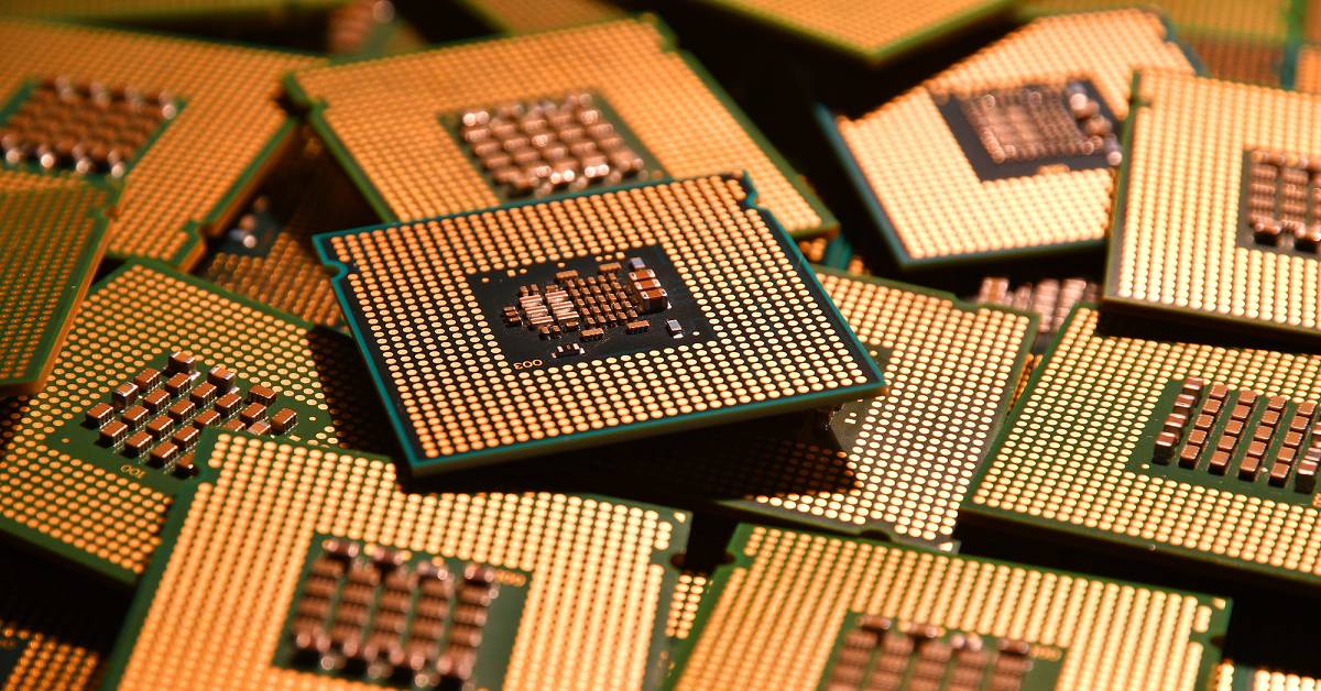 Almost Every Intel Chip Since 2011 Has a Secret-Stealing Flaw