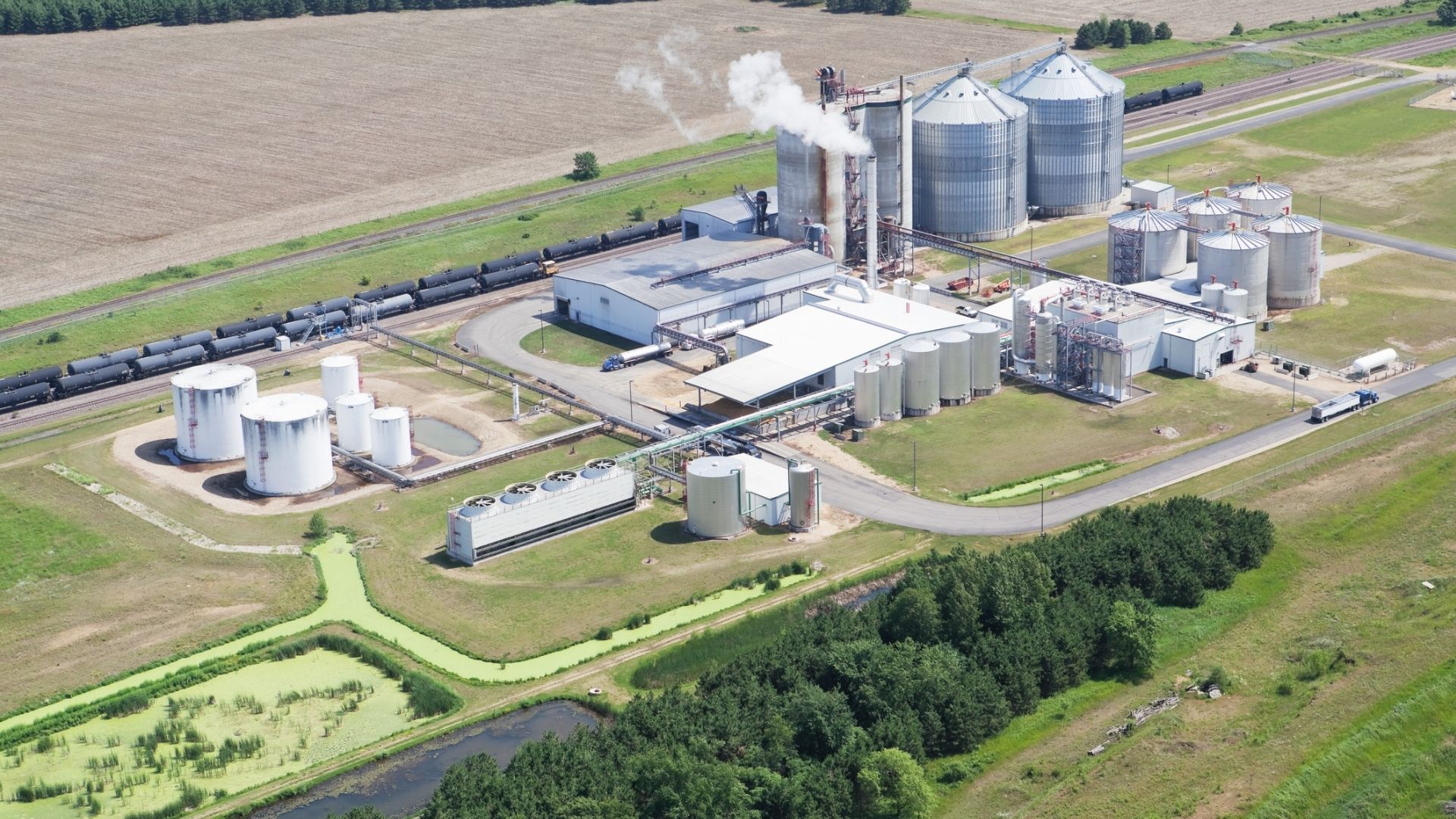 Corn-based ethanol harms climate more than gasoline, says study
