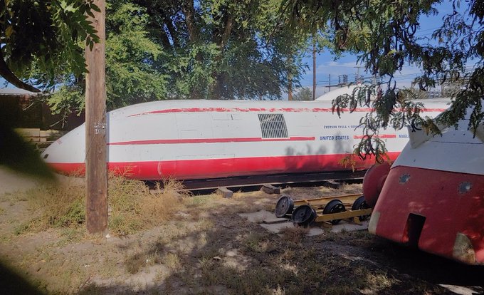 Engineer Posts Images of Abandoned 300 MPH Hovertrains | IE